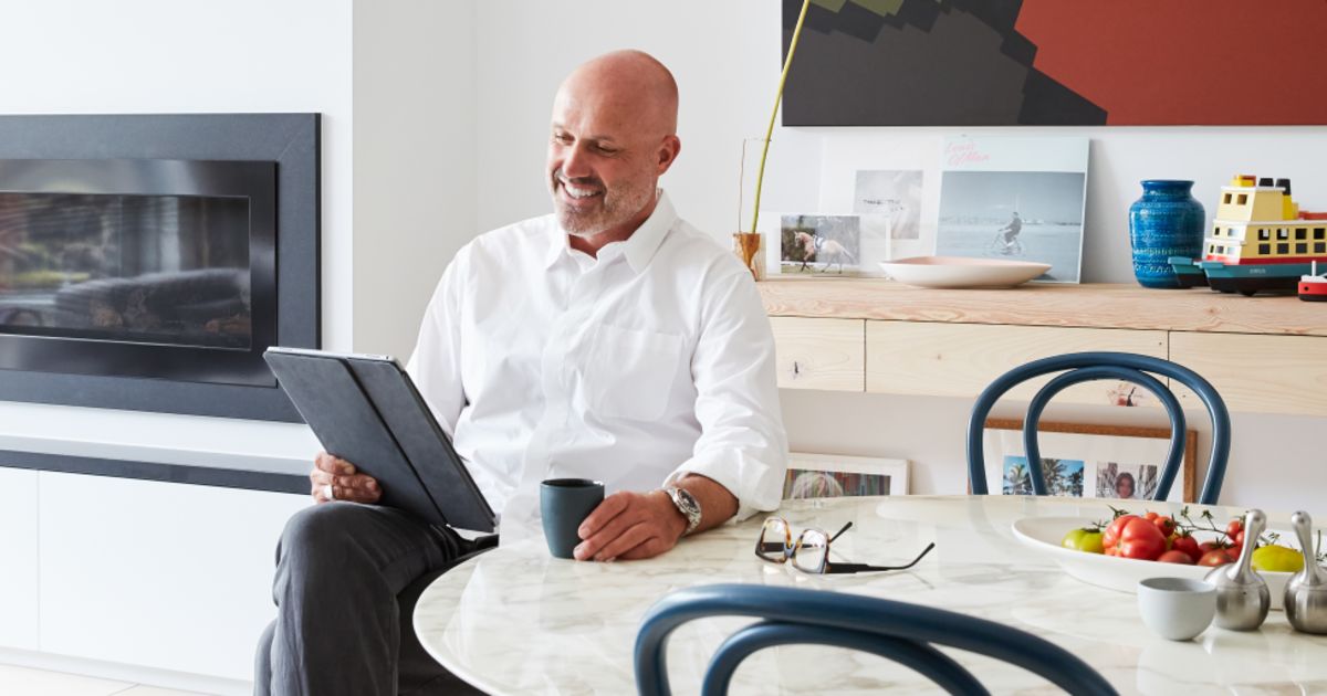 Working on the go with entrepreneur and urban nomad James Tutton