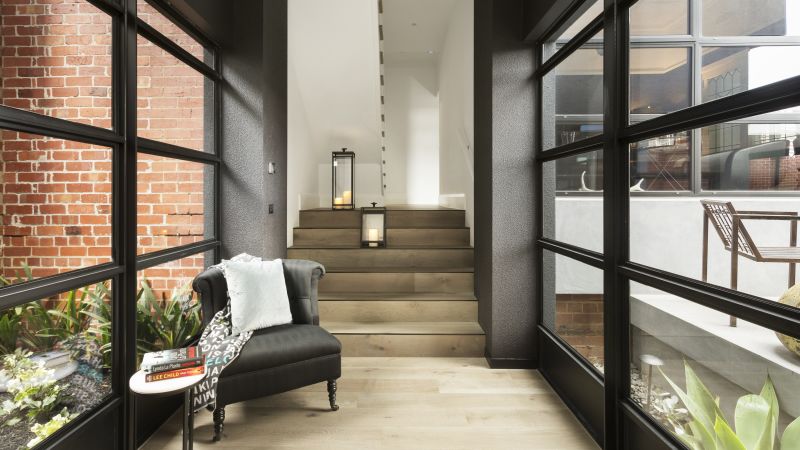 House of the Week: This confident Ivanhoe home sees old and new given ...