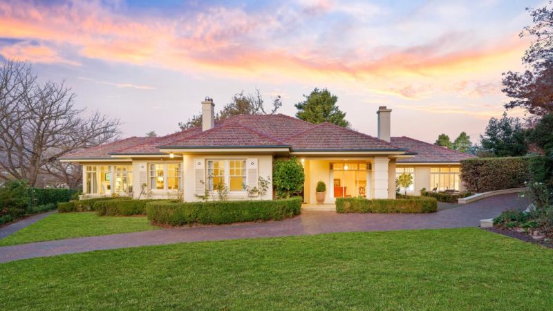 Forrest home designed by The Lodge architect sells for $5.06 million ...