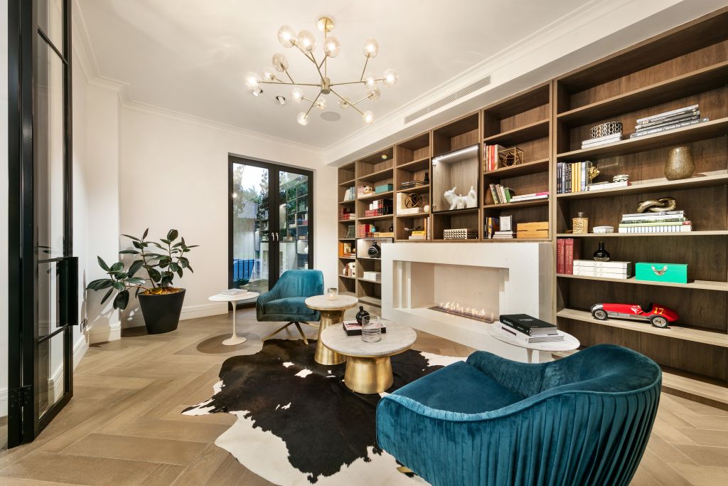 house-of-the-week-single-level-luxurious-living-in-brighton