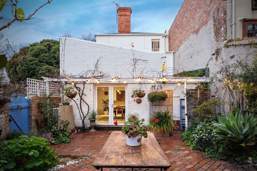 Nine News presenter Brett McLeod sells Fitzroy North house ahead of ...