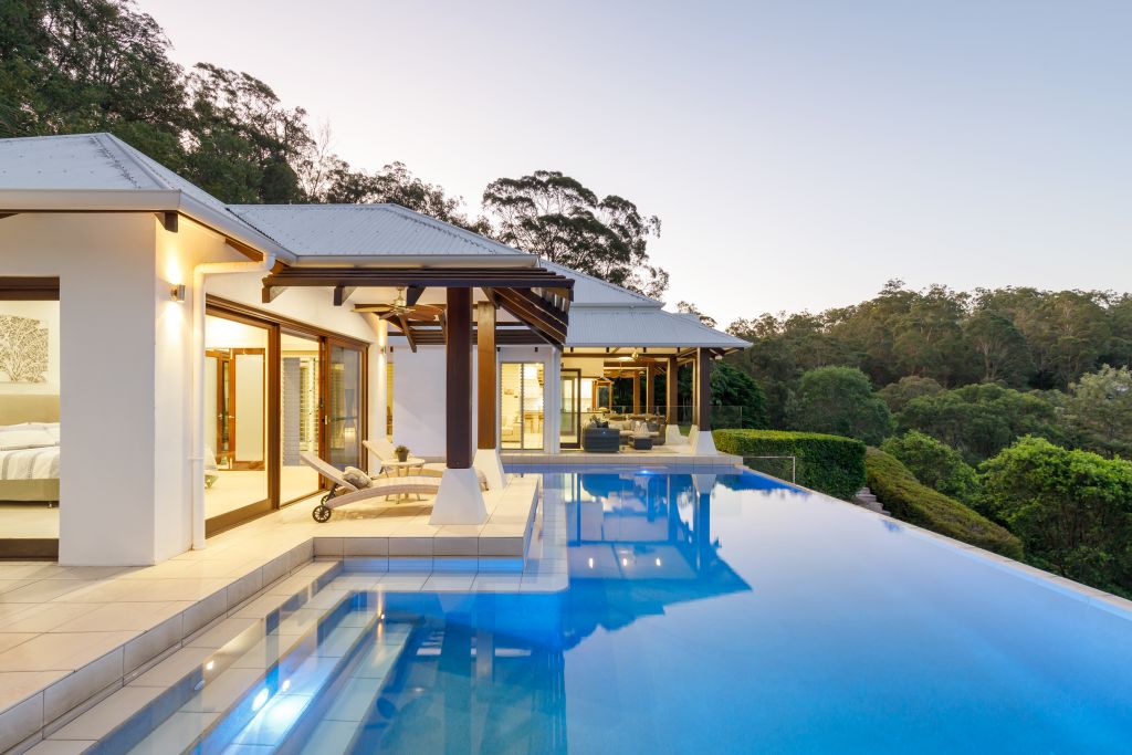 Pullenvale: peaceful country living with a city backdrop