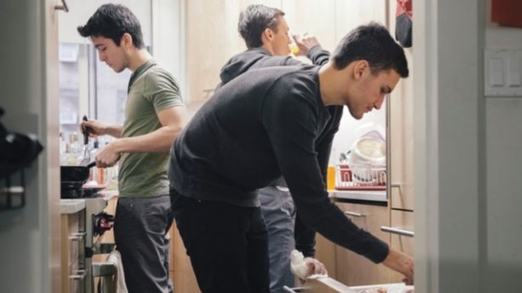 How many nights can a flatmate's partner stay over before it causes issues?