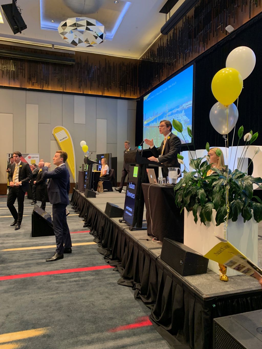 Australia's biggest auction event draws crowds of more than 2000 in a ...