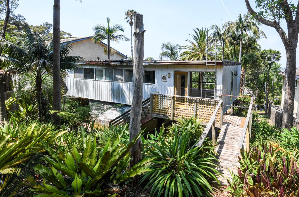 One of Sydney's 70 remaining beachcomber homes to be rejuvenated by new ...