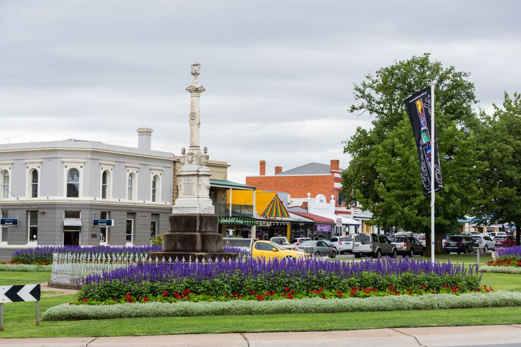 Mansfield: The unofficial capital of Victoria's high country