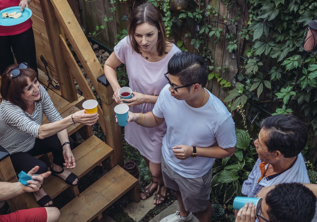 'Important to your wellbeing': Here's the real value of being friends ...