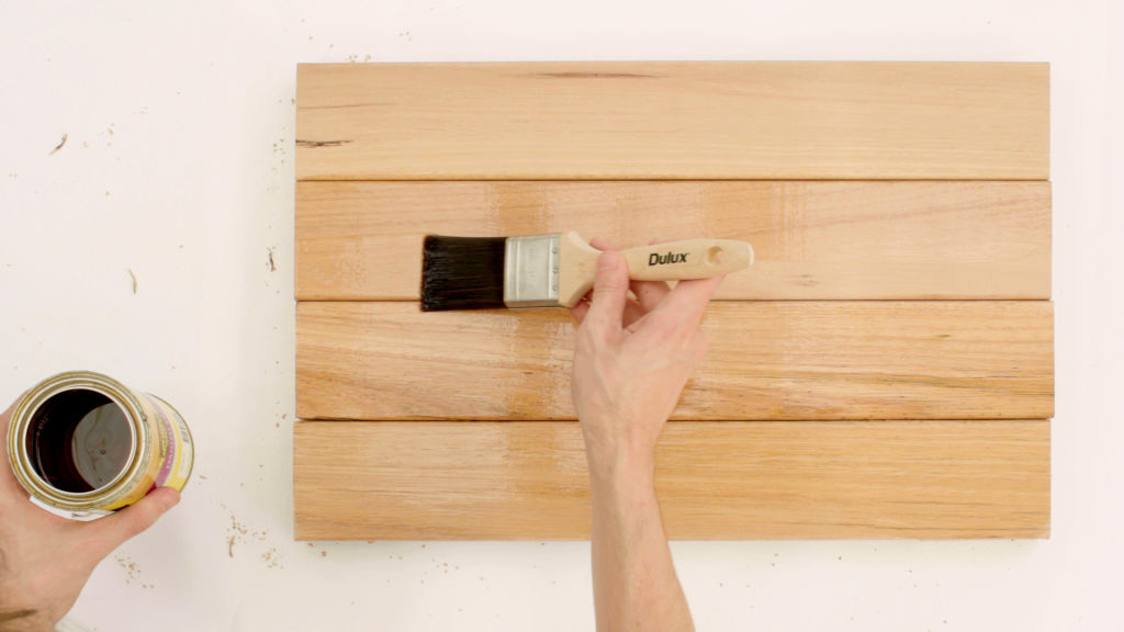 How to make a timber house number sign