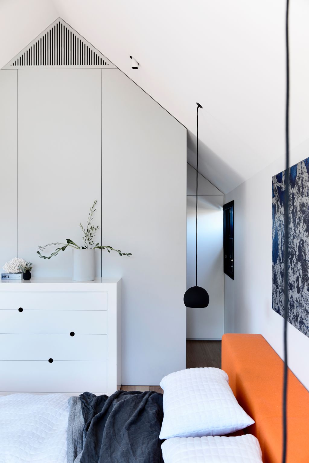 Ross House is a stunningly beautiful gallery-like space inspired by a ...