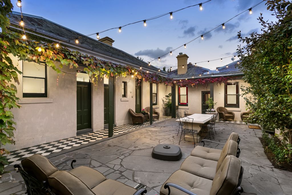 Tweedside Manor in Essendon hits the inner north-west prestige market