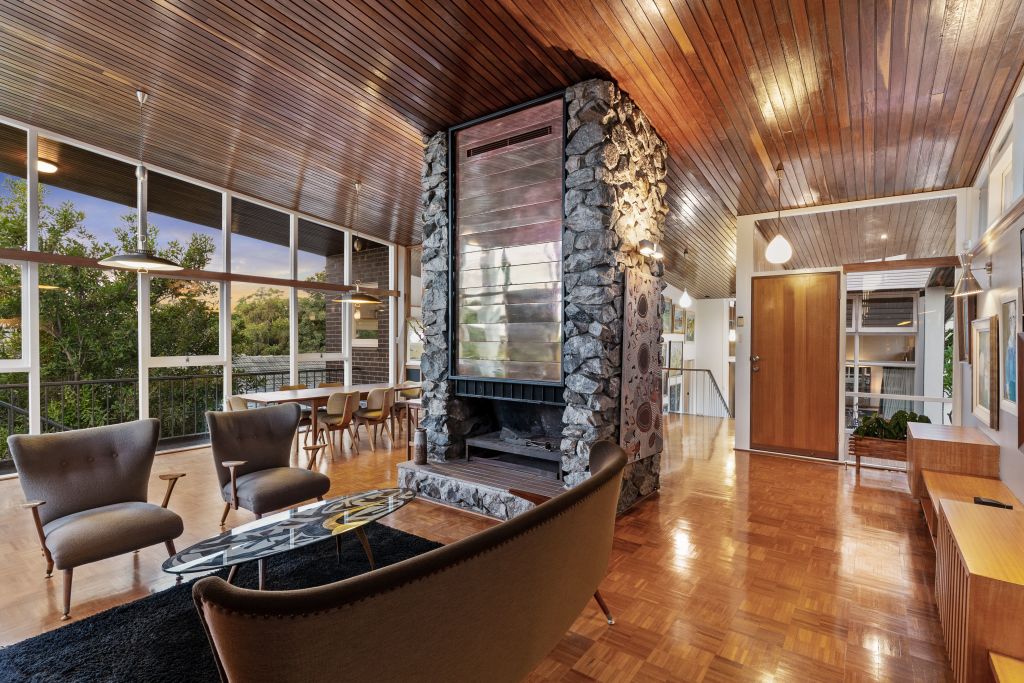 Rare mid-century modernist Iwan Iwanoff masterpiece house up for grabs