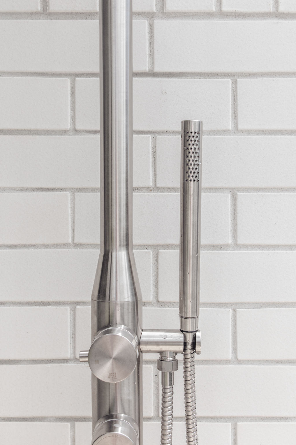 What you need to know before installing an outdoor shower