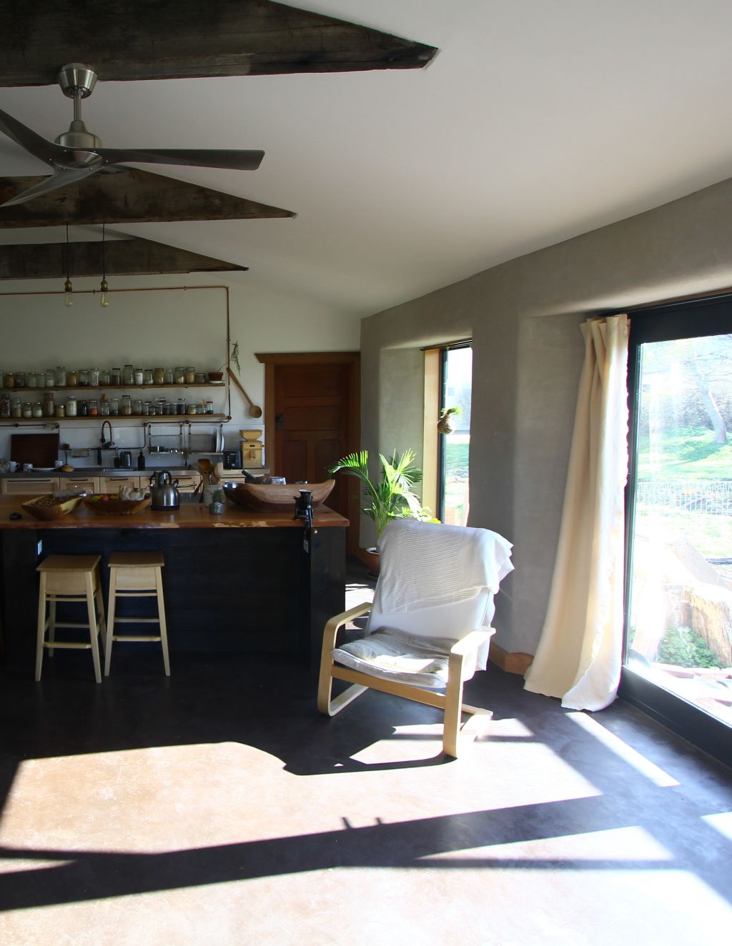 'The house that beer built': Inside a home built almost completely of straw