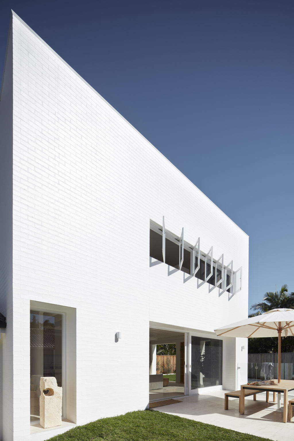 House Burch: An architectural project with function in mind, first and ...