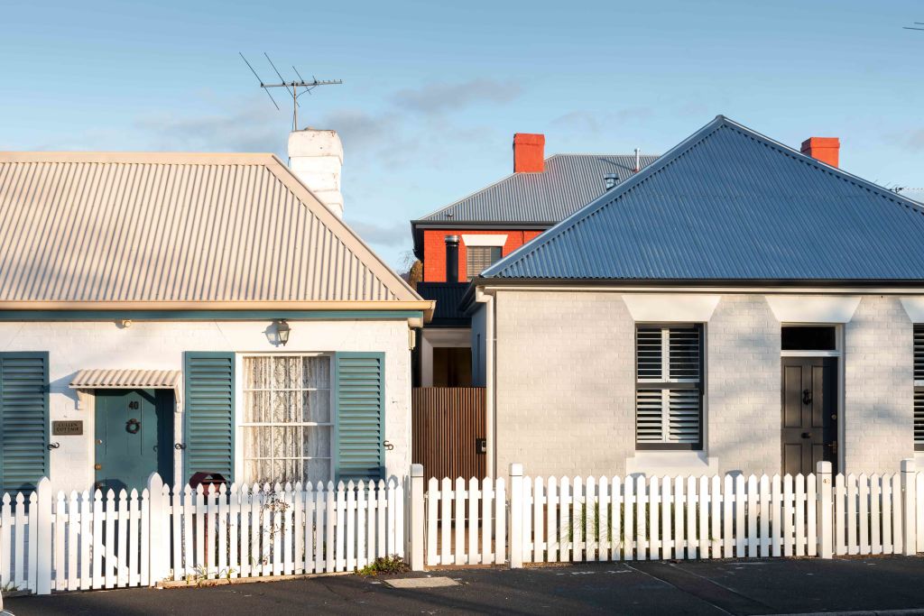 The most discreet extension on a Tasmanian Georgian house