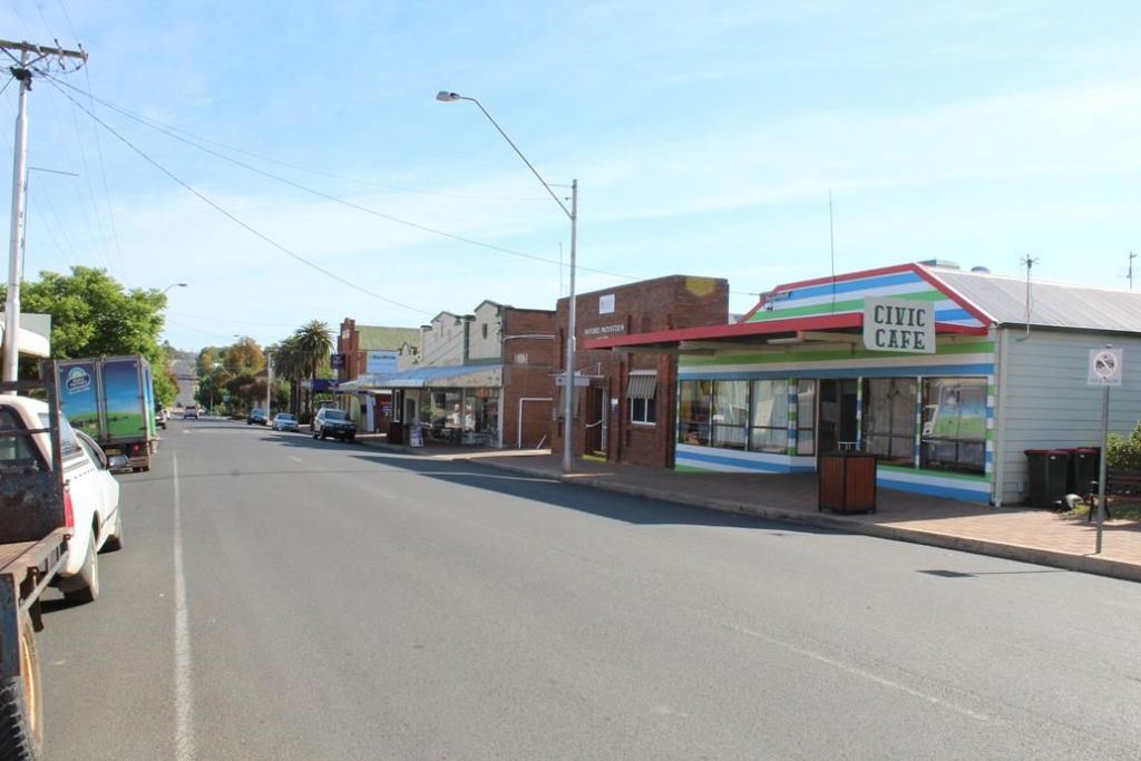 Escape to Warialda, NSW: 'The country is a good place to live'