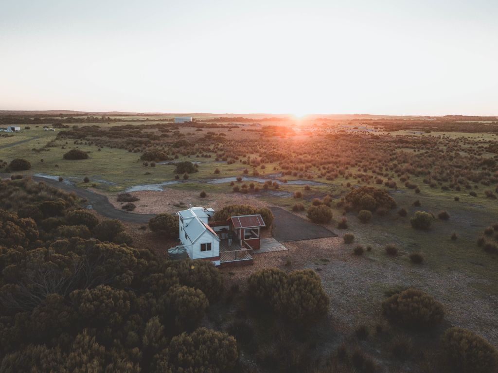 'We did it all': The father-daughter duo who built a tiny house from ...