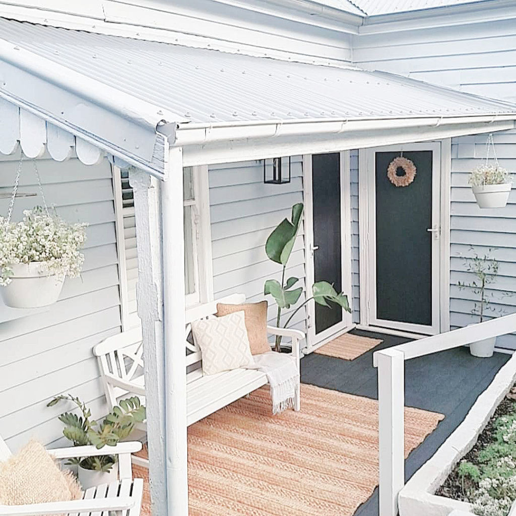 The couple transforming their old family holiday shack in Newcastle ...