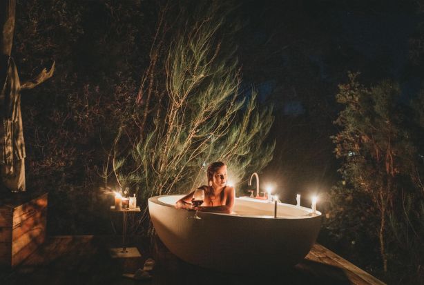 10 breathtaking outdoor bathtubs around Australia