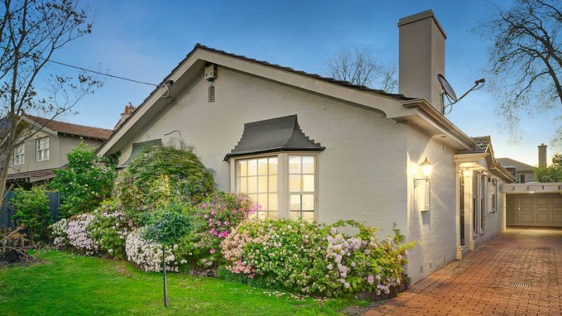 Knockdown and rebuild of $5.39 million Toorak house could more than ...