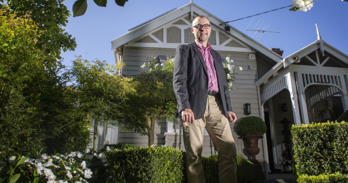 Pre-auction sales reach 10-year high as Melbourne home buyers aim to ...