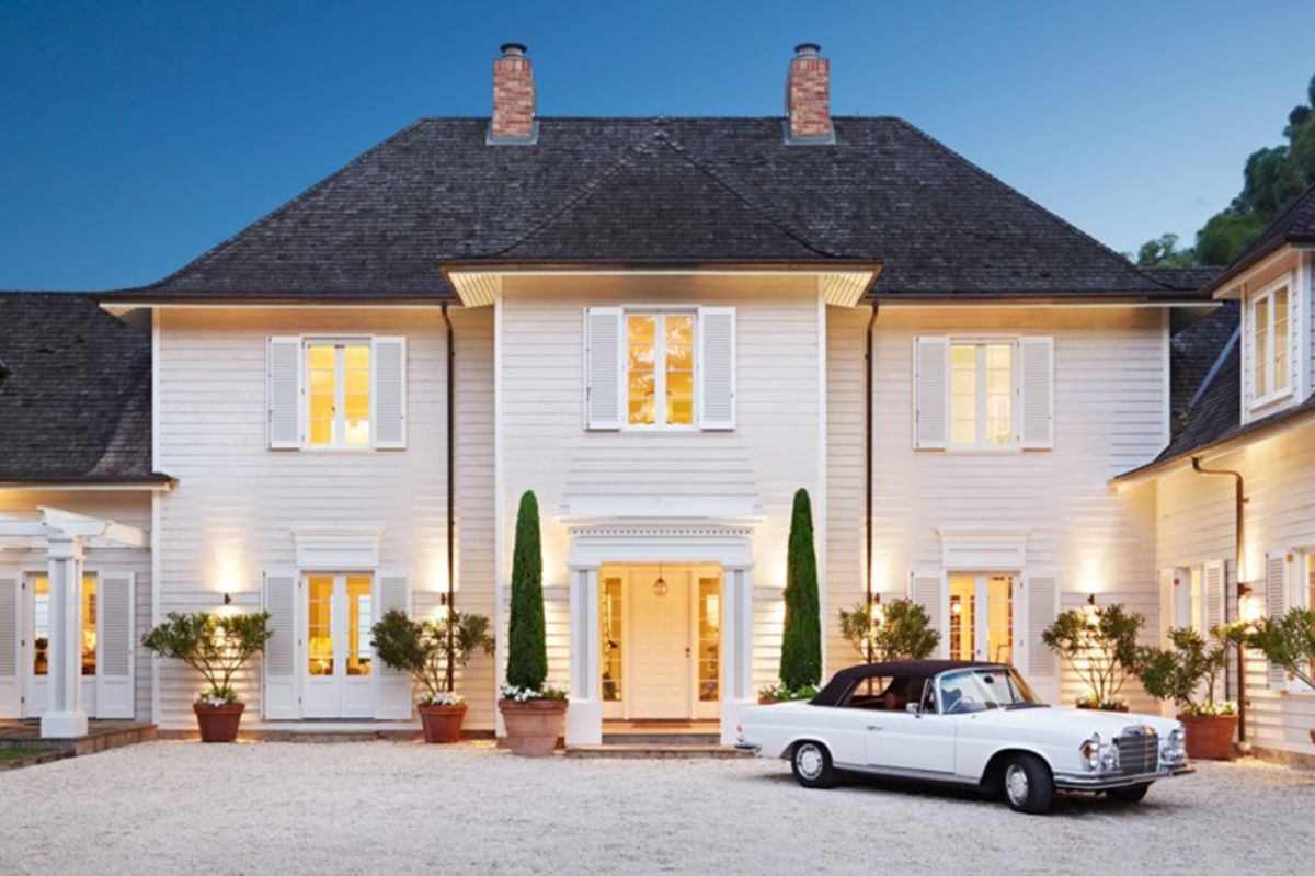 Stephen Akehurst-designed home in Flinders sells for about $11 million