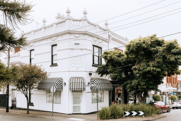 Malvern: The Melbourne suburb with schmick homes and famous residents