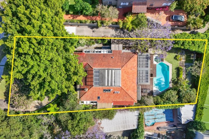 Kyle Sandilands on the move as auction looms for 'secret' $5.9m estate