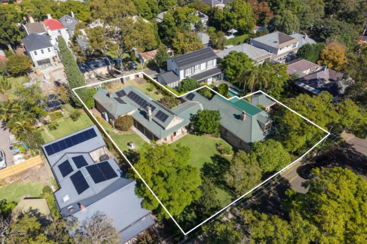 Inside the $7 million estate owned by the Arnott’s biscuit dynasty