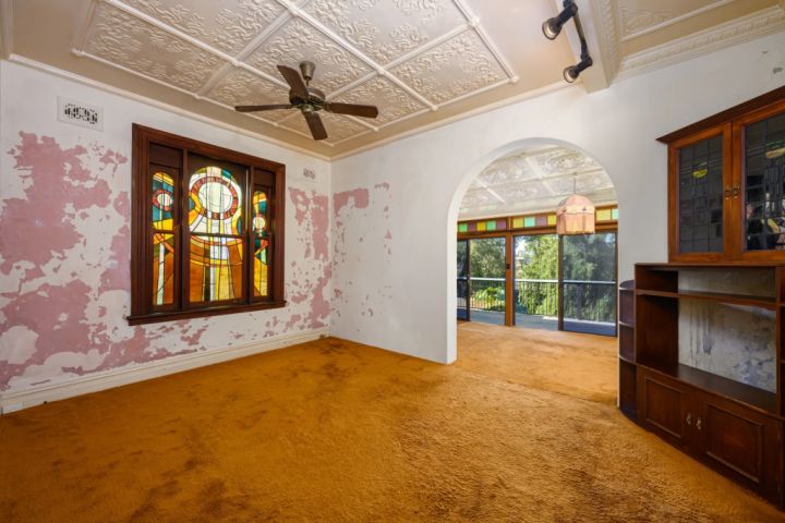 Sold before auction: Sydney jazz legend Chuck Yates’ time-capsule ...