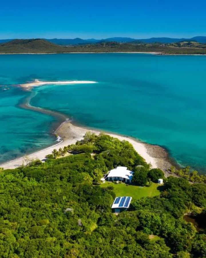Off Island Mackay Queensland Aussie Island That Inspired Chronicles Of