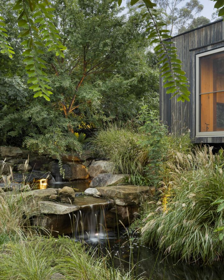 The Park Orchards house that pays homage to Melbourne's history and ...