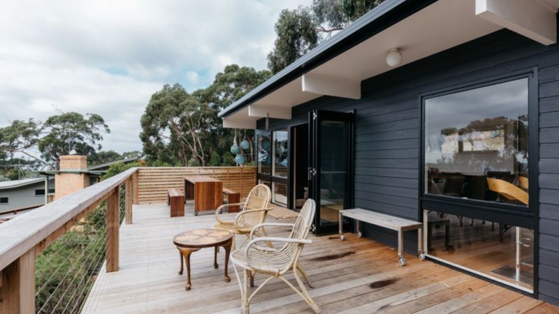 Short-stay accommodation hosts scrambling to register homes before ...