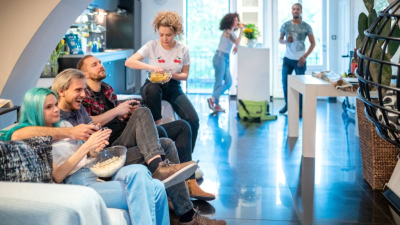 'Notes are a downward slide': Five flatmate nightmares and how to solve ...