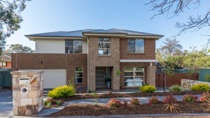 Rivett home sets suburb record at $1.205 million, after selling via auction