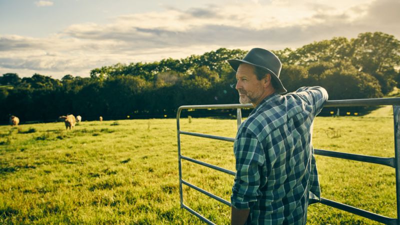 Australian farmers scaling up by buying neighbouring blocks