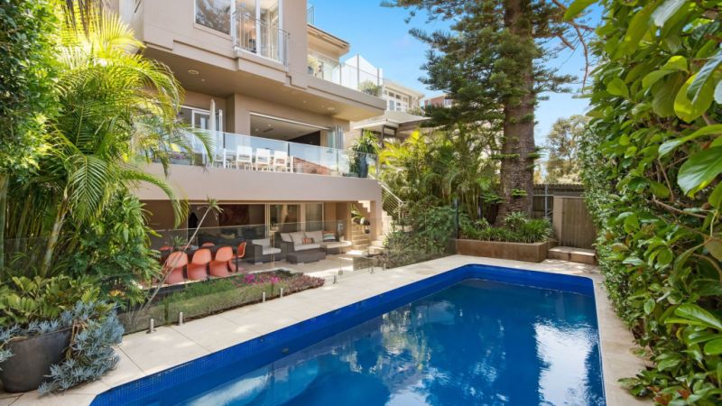 Alex Macris returns to Sydney's luxury housing market with $5.3m digs ...