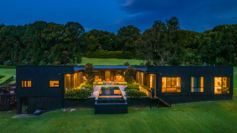 Five charming coast and country homes that will have you planning your ...