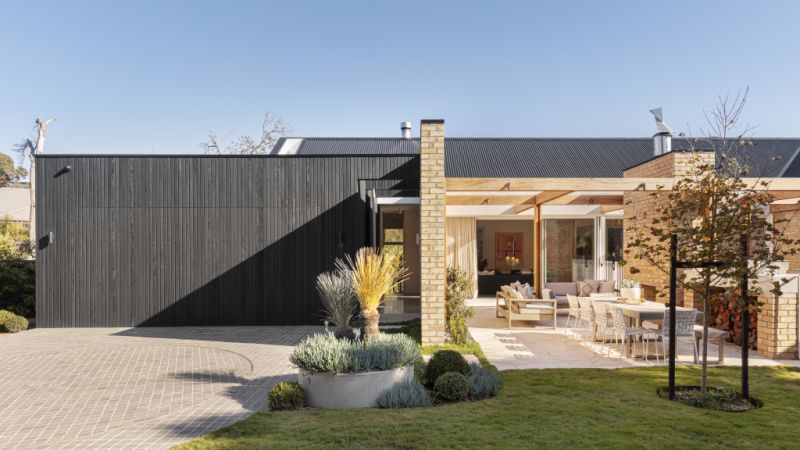 10 must-see homes for sale in Victoria right now