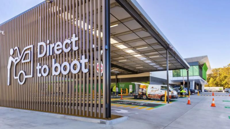 Woolworths brings customers straight to its warehouse