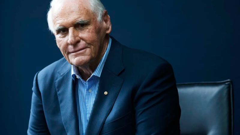 Billionaire Lang Walker cruises to record $675m profit