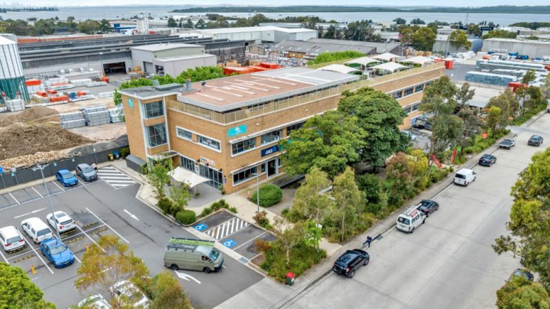 Leda sells and Centuria buys in booming industrial sector