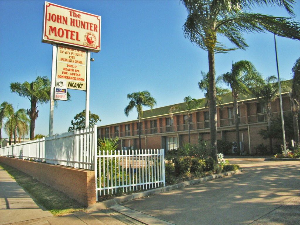 ‘Centre stage’: With borders shut, buyers head to the regions for pubs ...