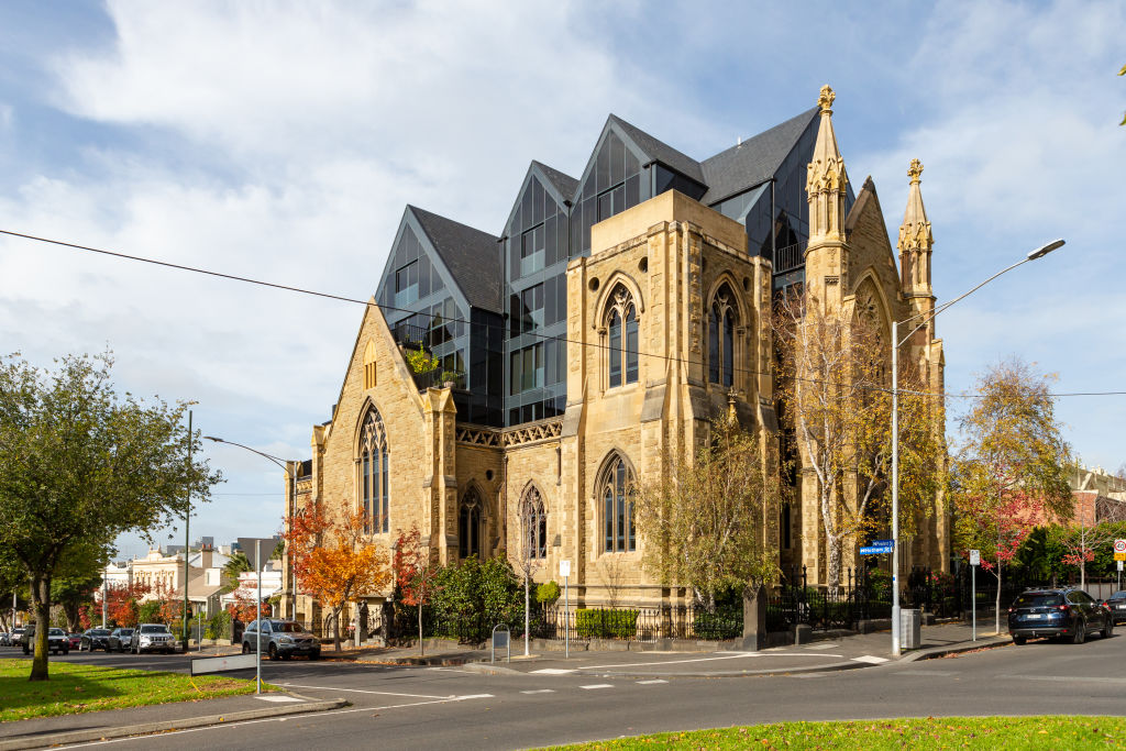 East Melbourne: The home of beautiful architecture and incredible streets