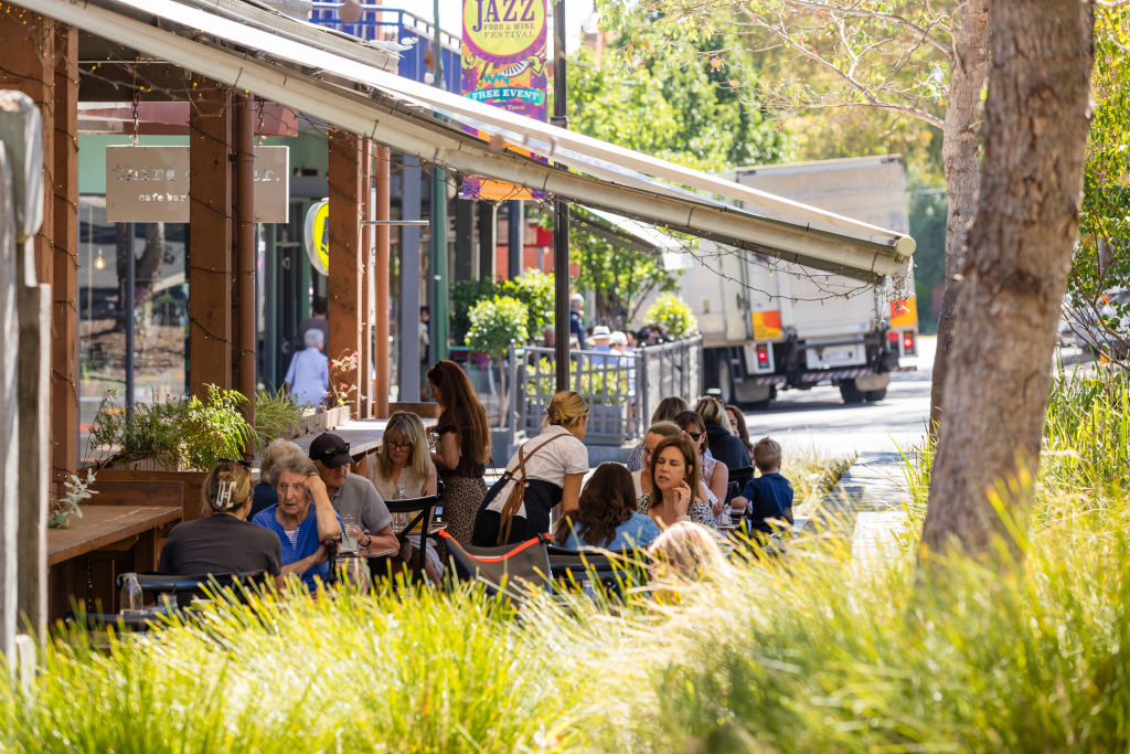 Eltham: Live a rural life but stay in metro Melbourne