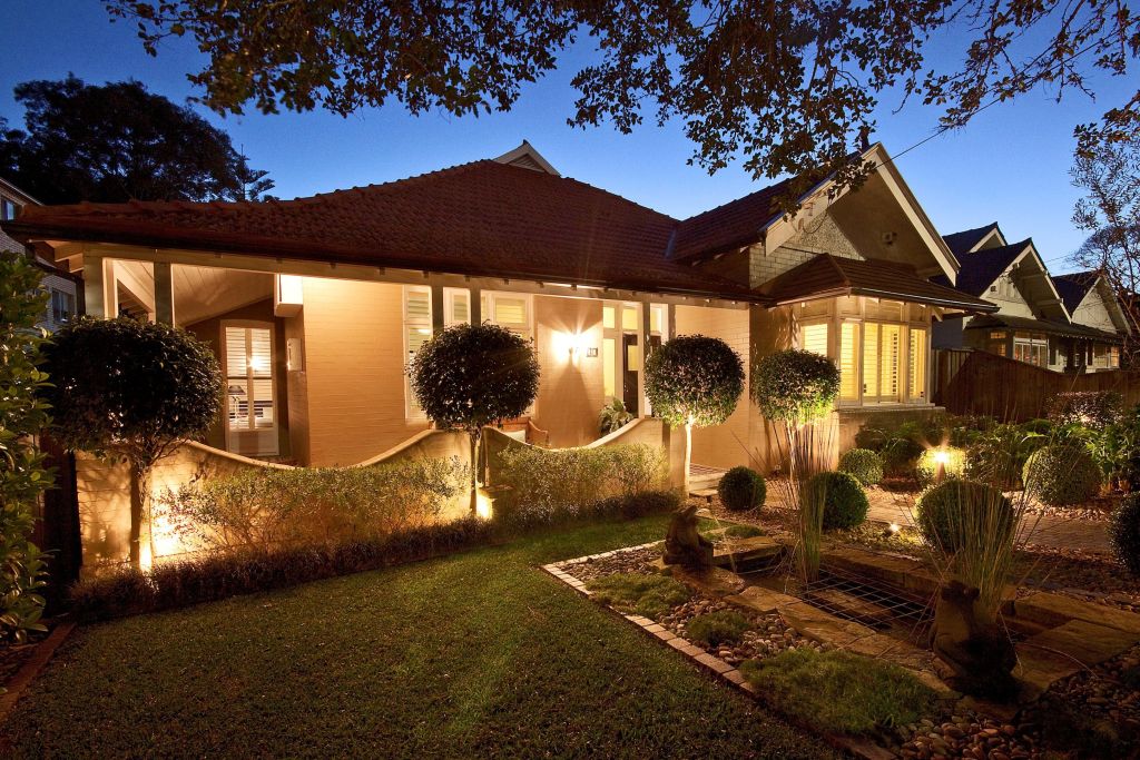 Worried about falling home values? Not so our senior bank executives
