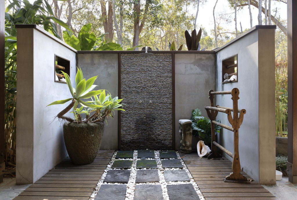 From Belgium to Byron Bay: How this homeowner built her dream bush ...
