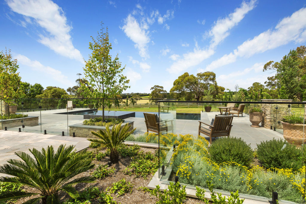 House of the week: Unbridled sophistication in Merricks North